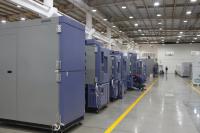 China OEM Refrigerating Cycle High And Low Temperature Test Chambers Weight 225KG for sale