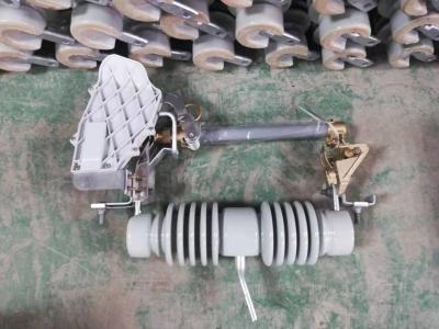 China 24KV Ceramic Drop Out Fuse Cutout With Arc Extingquishing Chamber for sale