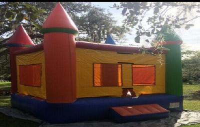 China Yellow PVC Kids Inflatable Combo Bouncer Amazing With Windows for sale