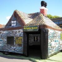 China Practical Unique Inflatable Tent Small Inflatable Pub 10 X 5 Meters for sale
