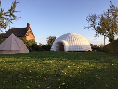 China Double Layer Inflatable Tent , Waterproof PVC Inflatable Camping Tent for Outdoor for sale