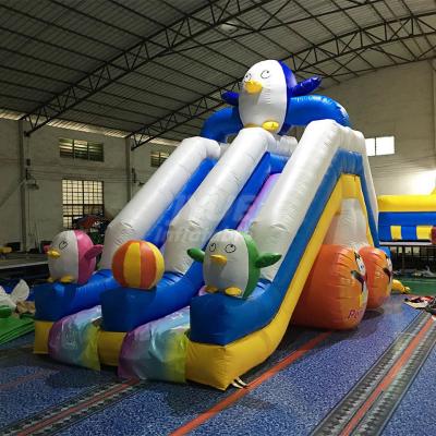 China Durable Lanes Penguin Kid Inflatable Water Slides For Pool Digital Printing for sale