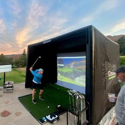 China Portable Golf Training Cage Inflatable Golf Simulator Projector Shooting Tent With Screen for sale