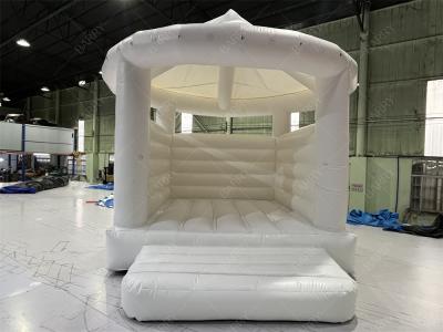 China 5x4.5x4.5m White Indoor Inflatable Bouncers With Cover Inflatable Jump Houses For Wedding for sale