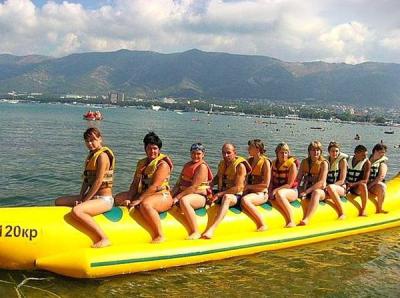 China Giant Water Inflatable Toy Boat , Durable Inflatable Banana Boat For Adult for sale
