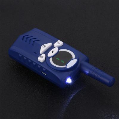 China Walkie Talkies PMR/FRS 0.5W UHF Long Range 22 Channels For 6-8 Years Children for sale