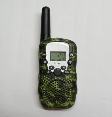 China Outdoor Sports 0.5W 22 Channel Handheld Walkie Talkies for sale