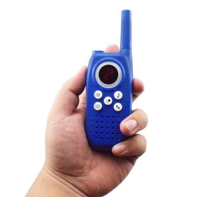 China 3-5km ABS 3 Channels Two Way Radio Uhf Walkie Talkie for sale