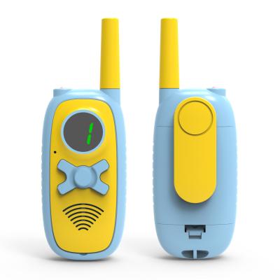 China LCD Display 5km 3 Channel 0.5W Uhf Walkie Talkie Toy for sale