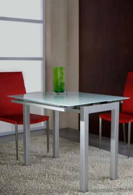 China Fashionable Glass Top Dining Table 1200mm Length With Euro Style for sale