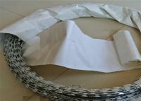 China 2.5mm Barbed Tape Concertina Wire Galvanized Bto-22 for sale