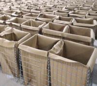 China 4mm Wire Hesco Barriers with 75x75mm Hole Size for Army Use Custom Gabion Box for sale