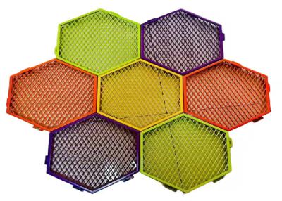 China Hexagonal Shape Diamond Hole Expanded Metal Mesh Use For Ceiling for sale