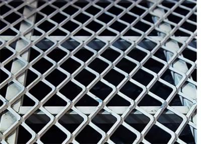 China 2mm Thickness 20 Years Use Time Expanded Metal Mesh For Walkway Project for sale