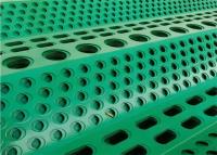 China 4.5meter Length Green Wind Proof Dust Screen For Railway Use for sale