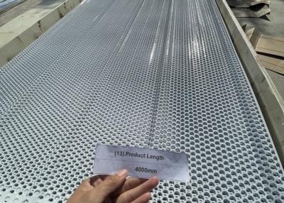 China Bright Surface Windbreak Fence Panels 4m Length 0.9mm Thickness 5 Peaks White Color Decorative for sale