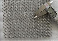 China 1.6mm Thickness 8.5mm Hole Size White Color Decorative Chain Link Curtain for Outdoor Decoration for sale