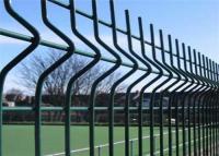 China 150mm Rectangle Hole 3D Welded Triangle Bends Railway Wire Mesh Fence in garden for sale