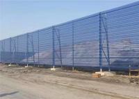 China Galvanized Steel Plate Windbreak Fence Panels with Round Hole Design and Anti-Corrosion Powder Coating for Dust Suppression for sale