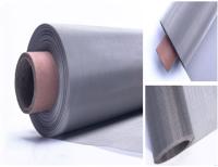 China 25m Standard roll size Flat Surface SS304 Woven steel wire mesh for sale