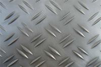 China Decoration Skidproof Two Bar Aluminum Tread Plate 1.5mm Thickness for sale