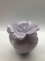 China Customized 100ml Spray Perfume Bottle Oval Glossy Blue Bottle Flower Shaped Cap for sale