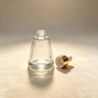 China 30/50ml Conical Clear Glass Dropper Bottle Screw Cap Dropper Bottles Empty Serum Essential Oil Cosmetic Essence Packaging for sale