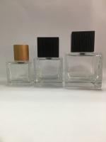 China Square Transparent  Glass Perfume Bottles Perfume Spray Bottle Skincare And Makeup Packaging for sale