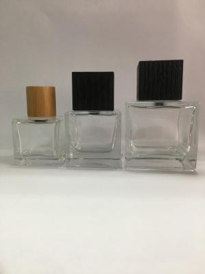 China Square Transparent  Glass Perfume Bottles Perfume Spray Bottle Skincare And Makeup Packaging for sale