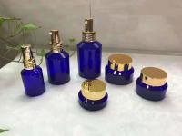 China Aluminum Sprayer Cosmetic Jar Packagin With Gold Metallic Cap for sale