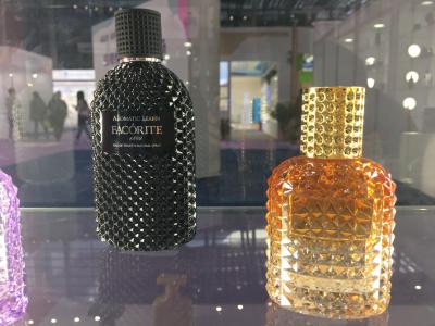 China Durian Shell Custom Perfume Bottles Appearance Fragrance Atomizer for sale
