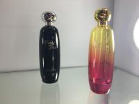 China Antique Tall Oval Shape Luxury Perfume Bottles Two Gradient Colors for sale