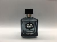 China Electroplating UV Glass Perfume Bottle Square Cap 50ML Refillable for sale