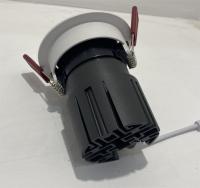 China Glass Shell Interior Ceiling Spotlights Green Energy LED Semiconductor for sale