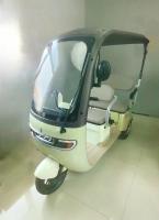 China Closed Semi-Closed Electric Tricycle with 10-15° Grade Ability and 5-7h Charge Time for sale