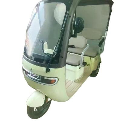 China Compact and Comfortable Electric Tricycle for Short Distance Travel 5-7h Charge Time for sale