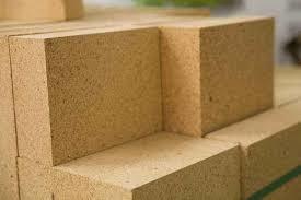 China Rectangular High Heat Refractory Bricks 2.3-2.5g/cm³ Density ≥1580°C for Industrial Furnaces for sale