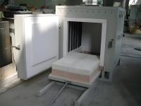 China Industrial Shuttle Kiln with 1600°C Temperature Range and Movable Car System for Ceramics and Refractory Production for sale