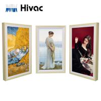 China Art Wooden Frame 32inch Wall Mount Advertising Digital Signage LCD Monitor for sale