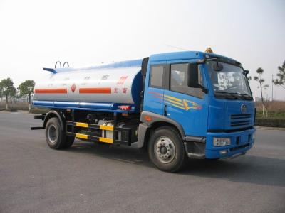 China Custom Fuel Oil Delivery Truck DONGFENG 4x2 12000L Tank Volume 16000kg GVW for sale