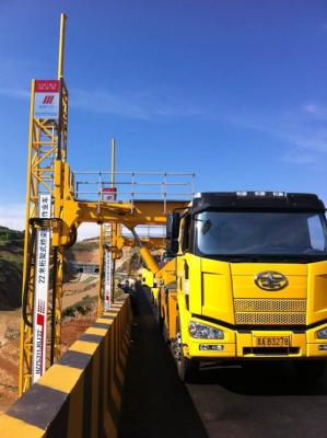China Volvo 8X4 22m Bridge Inspection Truck Electrohydraulic Systems 600kg Platform for sale