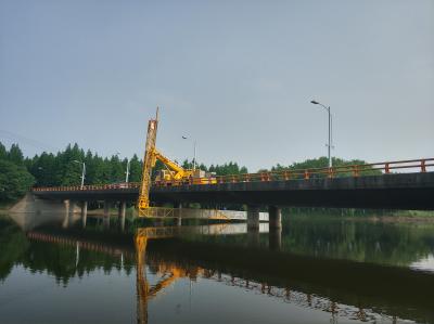 China HOWO 8x4 22m Platform Bridge Inspection Vehicle Electrohydraulic Systems 31000kg for sale