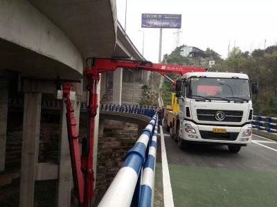 China 18m Bucket Type Bridge Inspection Truck Under Bridge Access Equipment 300kg Platform for sale