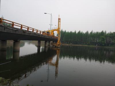 China Heavy Duty VOLVO FM400 8x4 Bridge Inspection Truck 22m Platform Low Oil Consumption for sale