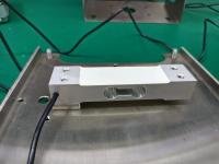 China WL-114 Single Point Load Cell | 3kg-30kg Capacity With C3/C4 Precision For Industrial Batching & Quality Control for sale