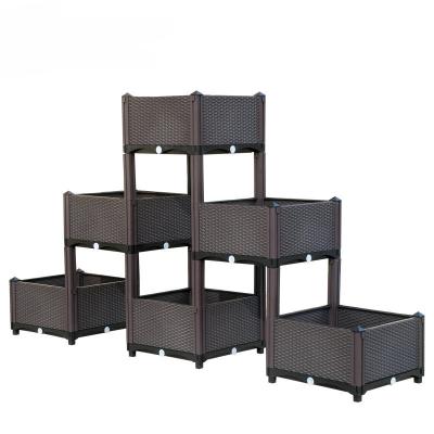 China Outdoor Drainable Elevated Plastic Planter Box For Flower Leakage Proof for sale