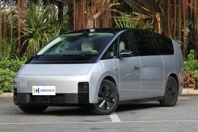 China 2024 Lixiang MEGA 7-Seat Electric MPV 575km Range 102.7kWh Battery Left-Hand Drive for sale