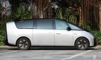 China 2024 Lixiang MEGA 7-Seat Electric MPV 575km Range 102.7kWh Battery Left-Hand Drive for sale