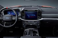 China Ford F-150 Raptor SVT 5.2L V8 Supercharged Engine Full Size Pickup Truck 423HP 684Nm for sale