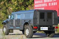 China Dongfeng M-Terrain M50 917 Off Road 4WD Diesel Vehicle 6000kg GVWR 380mm Ground Clearance for sale